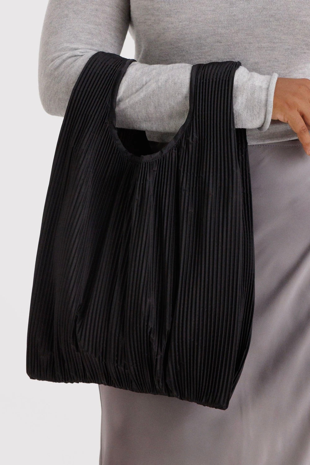 Pleated Baggu / Black – ad hoc penticton